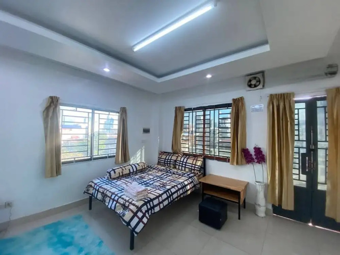 The Moonvine On 360 - Phnom Penh