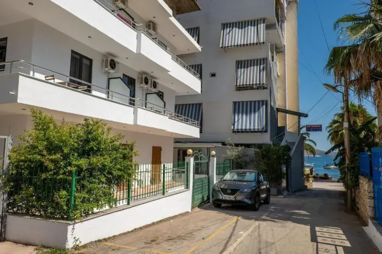 Meraki Hotel - Sarandë