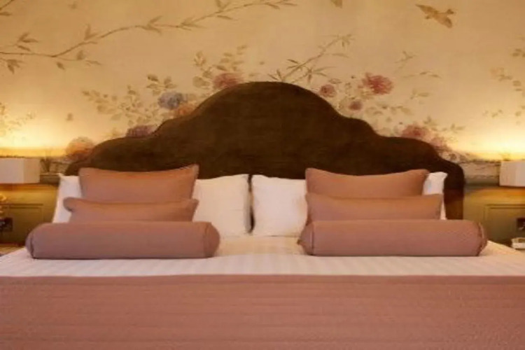 County Arms Birr - County Offaly