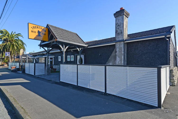 Totara Lodge - Lower Hutt
