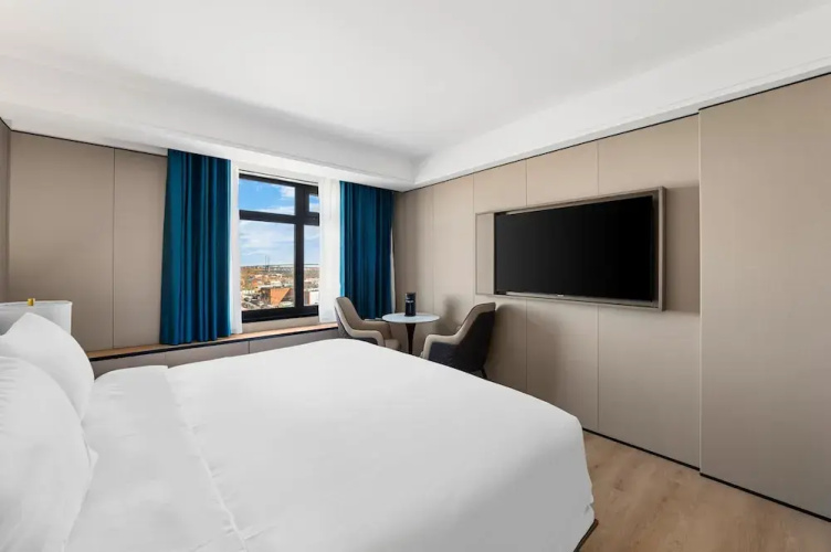 Ly New York Hotel - Bronx, NY