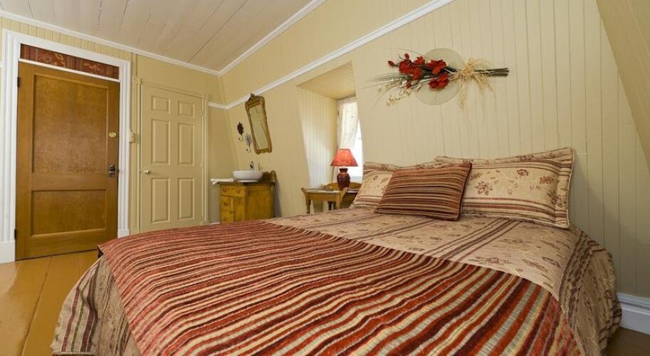 Auberge La Mansarde - La Malbaie