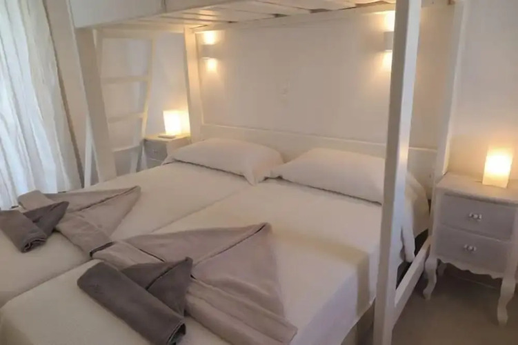 Afroditi Studios - Paros