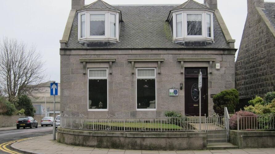 The Jays Guest House - Aberdeen