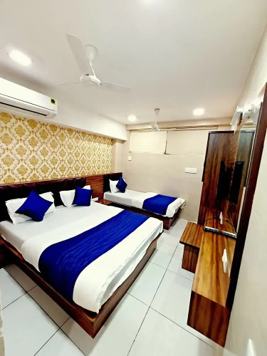 Hotel New Lake View - Ahmedabad
