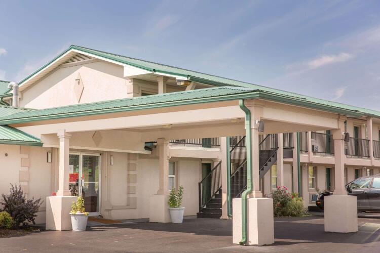 Travel Inn - Abingdon, VA