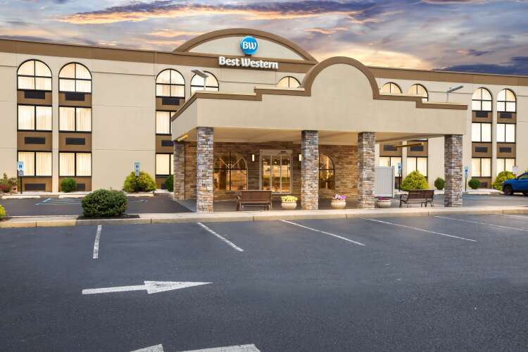 Best Western Hazlet Inn - Red Bank, NJ