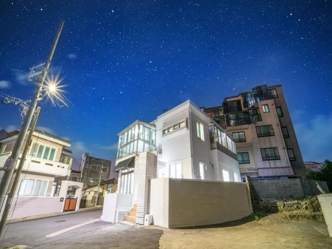 Jeju Moons Stay - Ciudad de Jeju