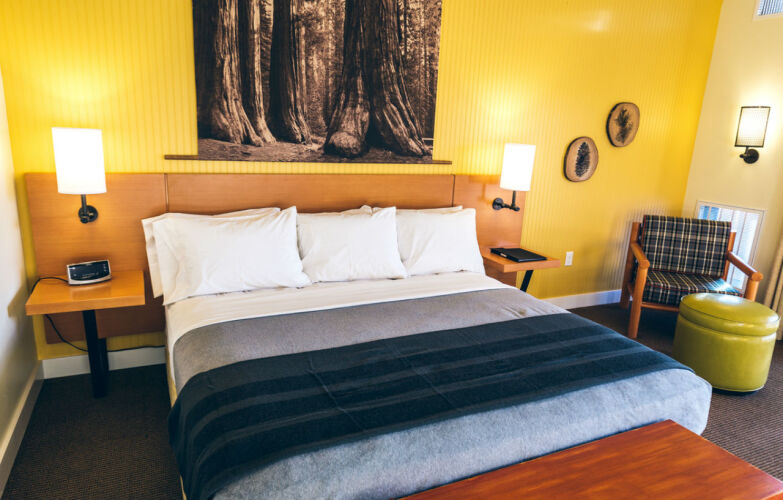 Rush Creek Lodge And Spa At Yosemite - Yosemite National Park