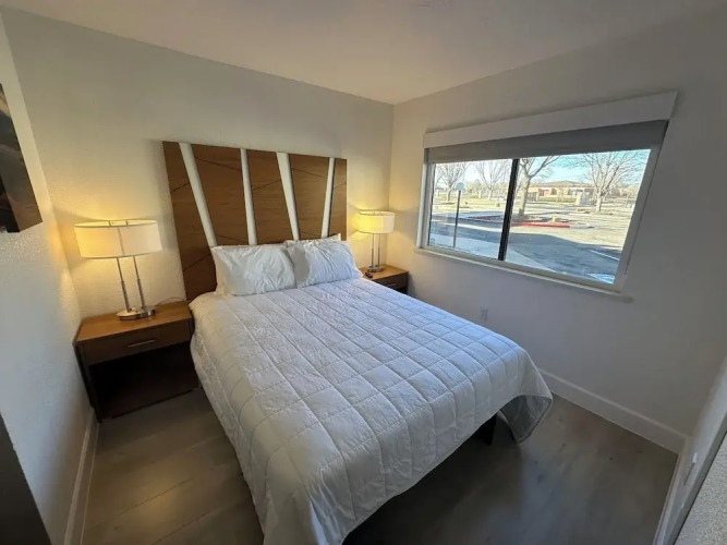 B&j Hotels - Roswell, NM
