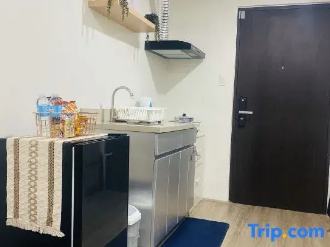 The Median Unit 1808 - Cebu City