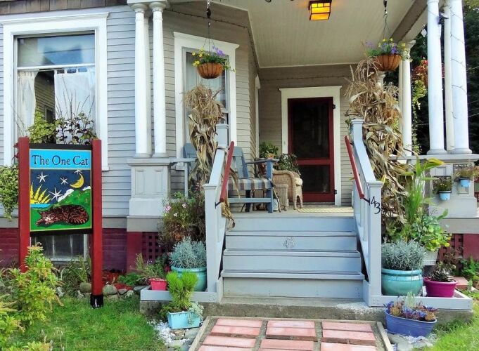 The One Cat B&b - Brattleboro, VT