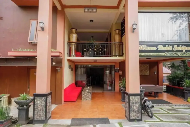 Red Chilies Hill Hotel - Tawangmangu