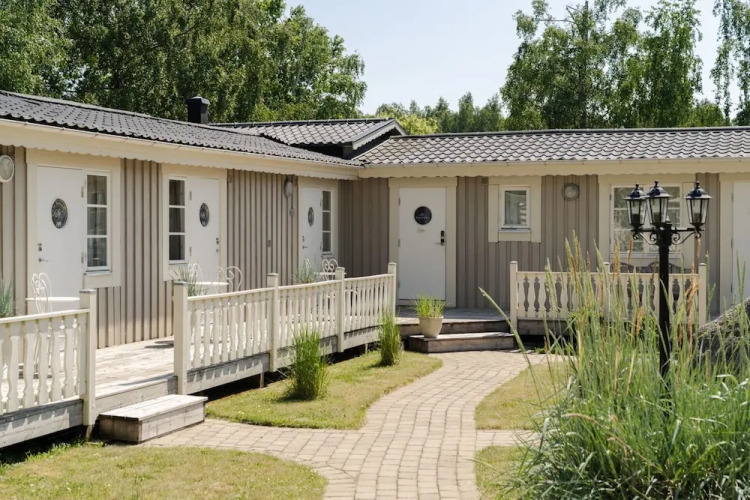 Naya Retreat & Hotell - Öland