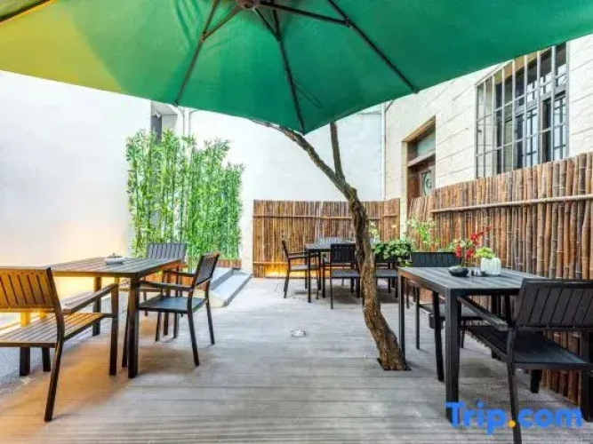 Ting Ting B&b (Xi 'An Bell And Drum Tower Huimin Street, Phase 6 Store) - Xi'An