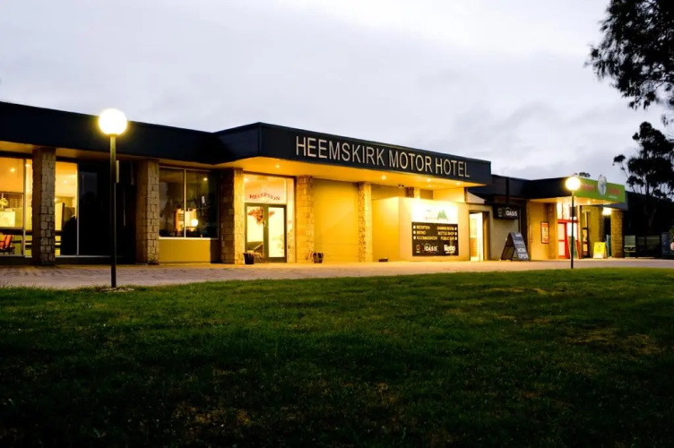 Heemskirk Motor Hotel - Tasmania