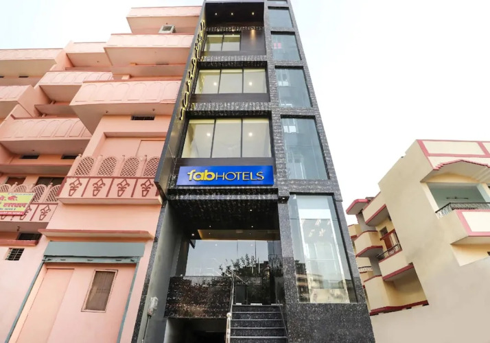 Fabhotel Lemon Grass - Varanasi