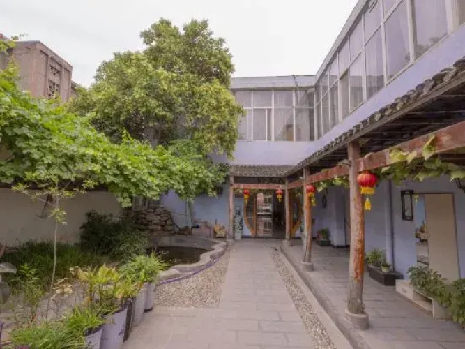 Jiaozuo Junziju Hotel - Jiaozuo