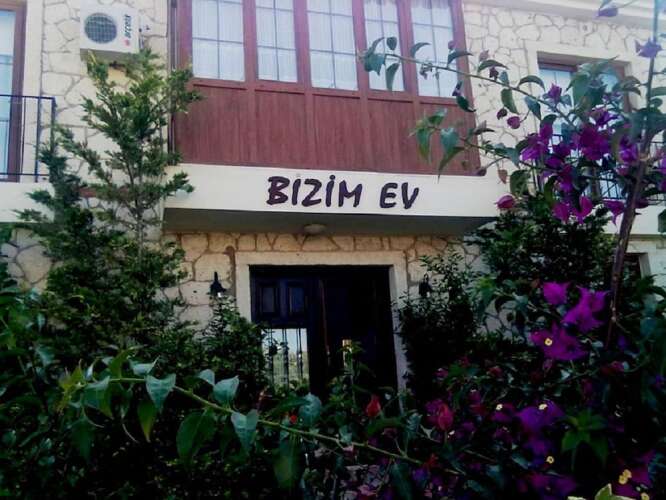 Bizim Ev Hotel - Şifne
