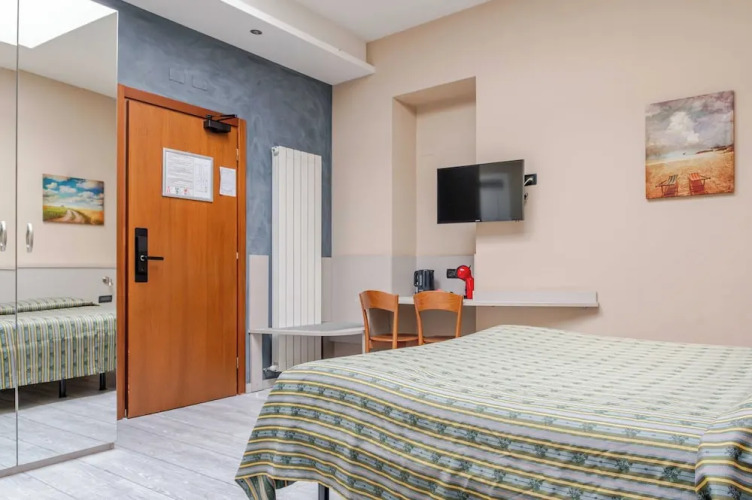 Hotel 3 Comfort And Serenity Heart Of Ventimiglia - Vintimille