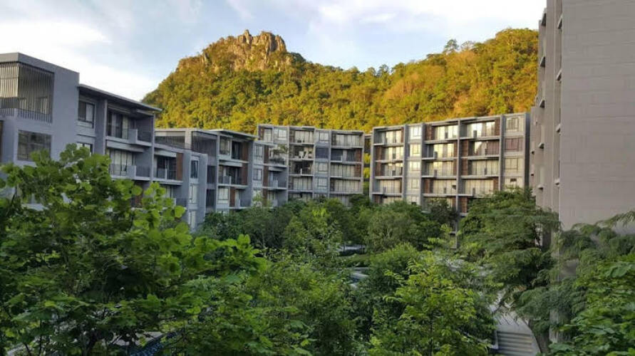 The Valley - Muak Lek District