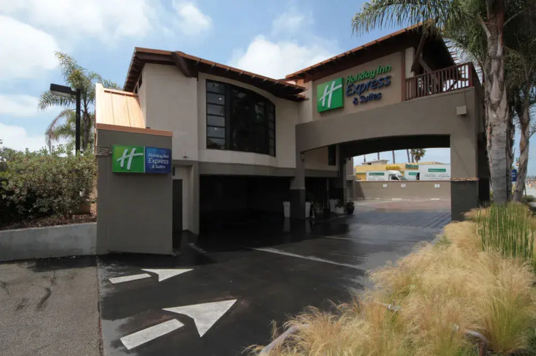 Holiday Inn Express & Suites Solana Beach - Del Mar - Encinitas, CA