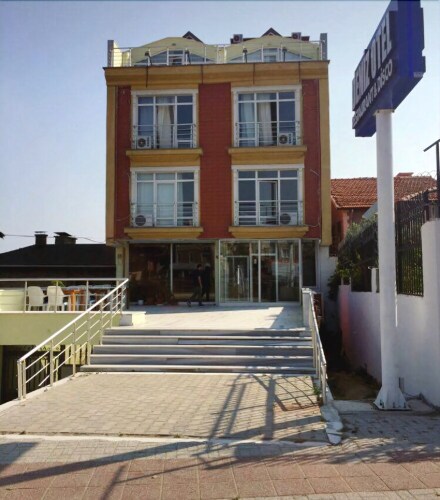 Deniz Otel - Büyükçekmece