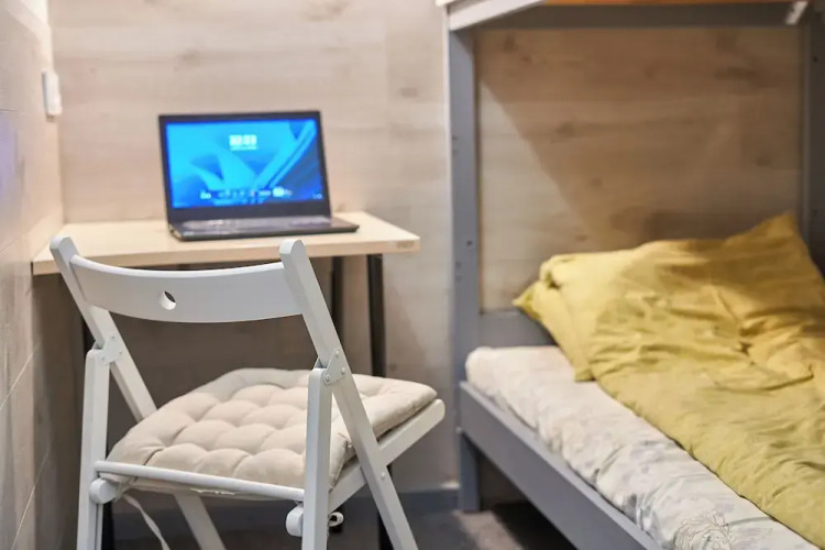 Tokyo Vibes Hostel With More Privacy (Self Check In) - Vilnius