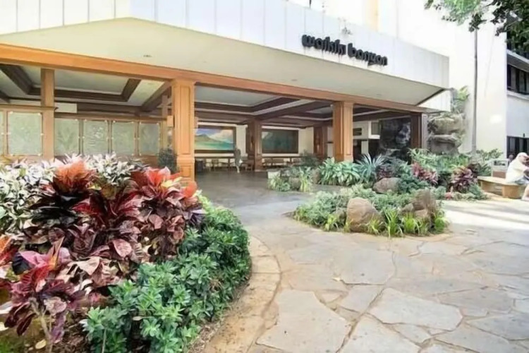 Updated Waikiki Condo With Mountain Views - 22nd Floor, Free Parking & Wifi By Koko Resort Vacation Rentals - Honolulu
