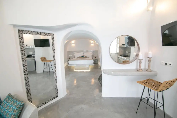 Kaleidoscope Luxury Cave Houses - Oia