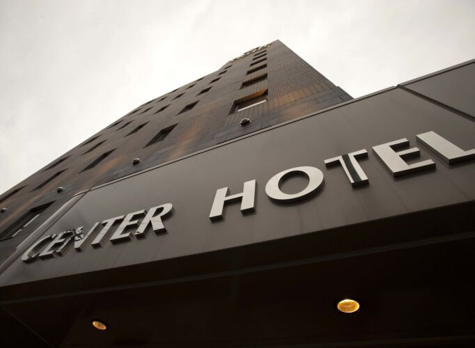 Center Hotel Toyota - Toyota