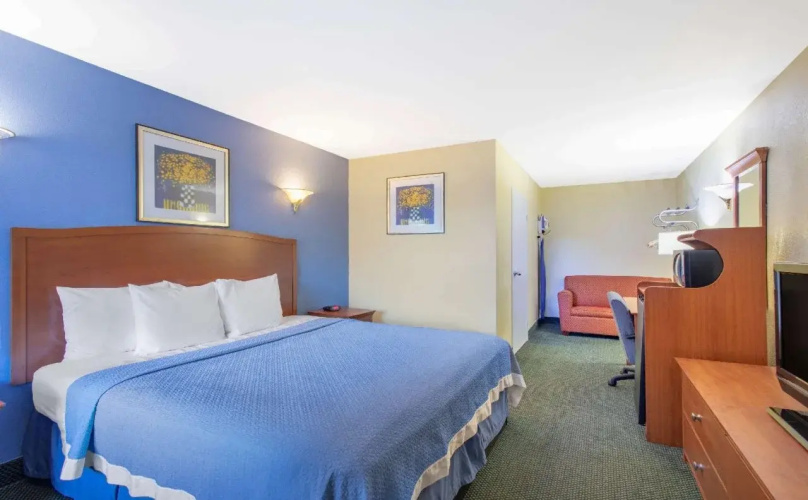 Saw Mill River Motel - Sleepy Hollow, NY