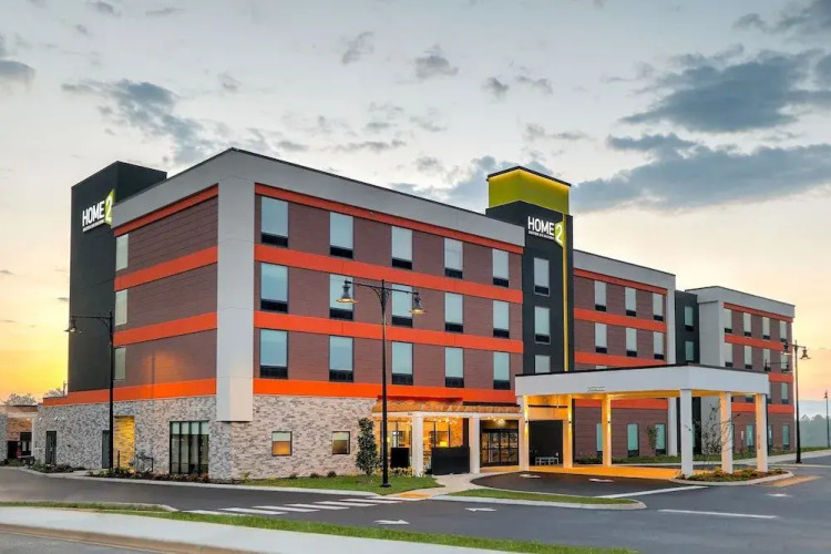 Home2 Suites By Hilton Alcoa Knoxville Airport - Maryville, TN