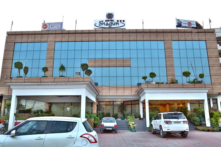Hotel Shagun - Zirakpur