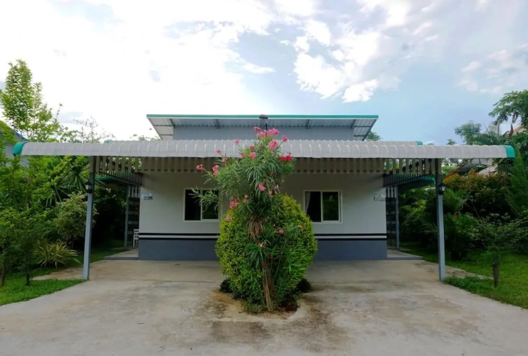 Ban Suan Suree Resort - Mueang Lamphun District