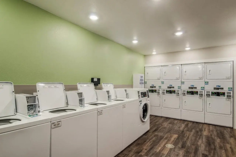 Woodspring Suites - Cleveland, TN