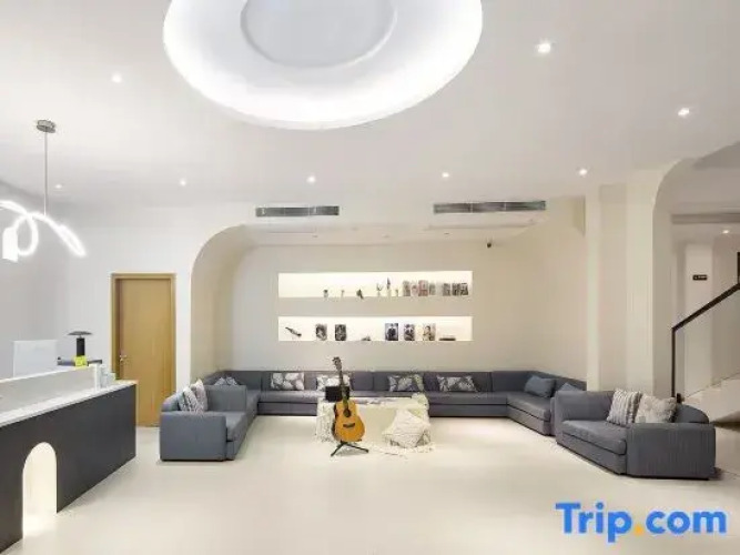 Xiaolu Chenke Midu Design Meisu (Yalong Bay Bohou Village Store) - Sanya