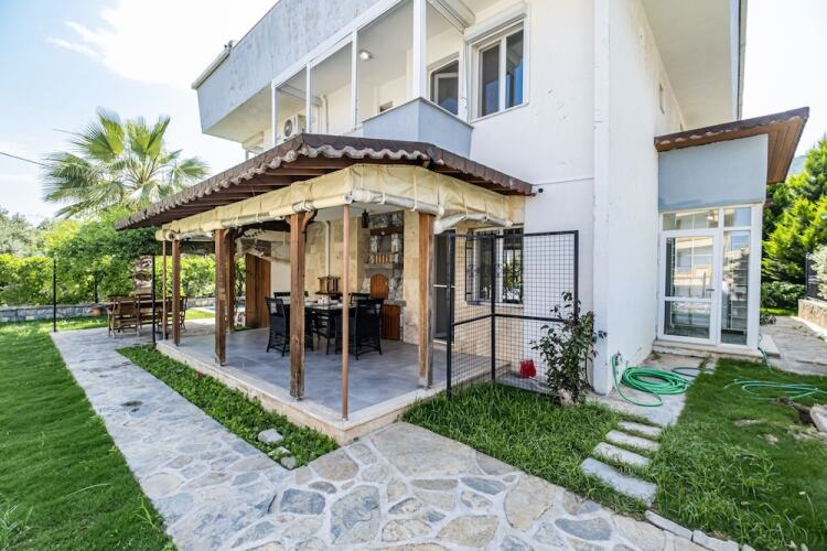 Jash Bedrooms - Milas
