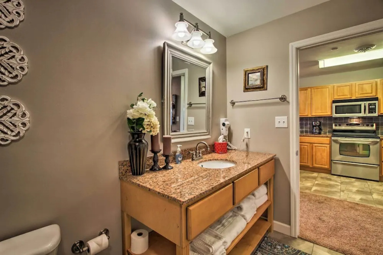 Sevierville Resort Retreat ~ 2 Mi To Pigeon Forge! - Pigeon Forge, TN