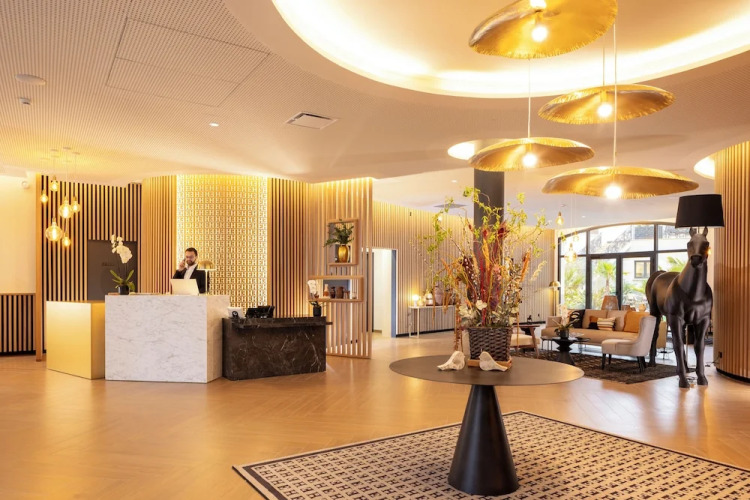 Epona Hôtel Sens - Sens