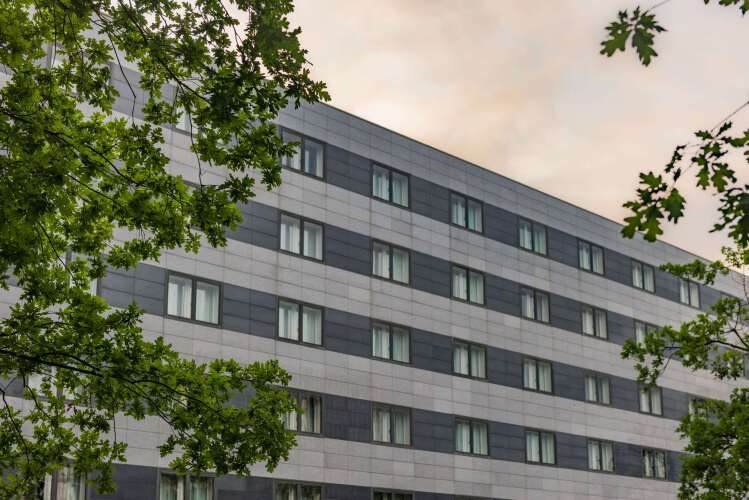 Cerise Bordeaux Mérignac Aéroport - Mérignac