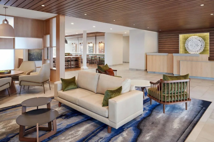 Fairfield Inn & Suites By Marriott Alpharetta Avalon Area - Roswell, GA