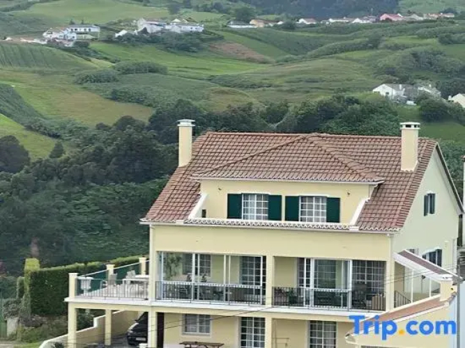 Vista Do Topo - Azores