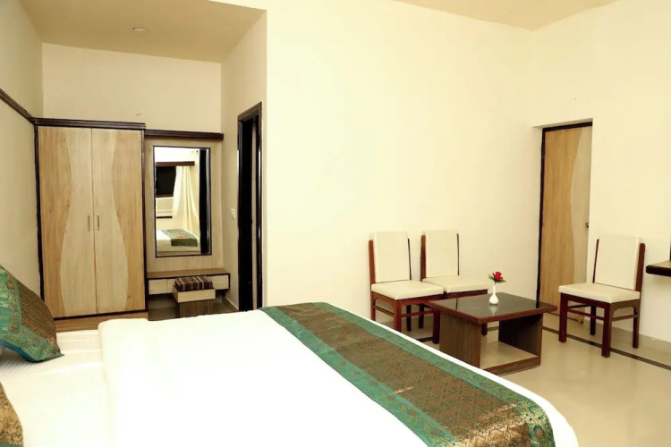 Hotel The Golden Bird - Agra