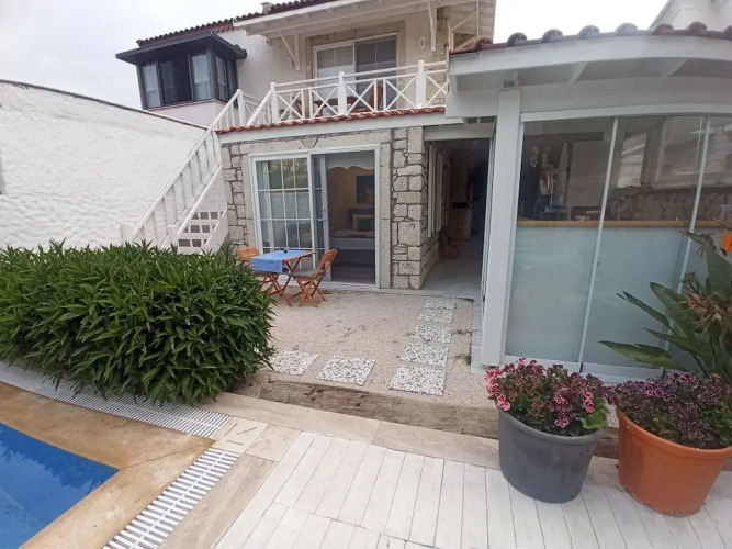 Nidus Alaçatı - Çeşme