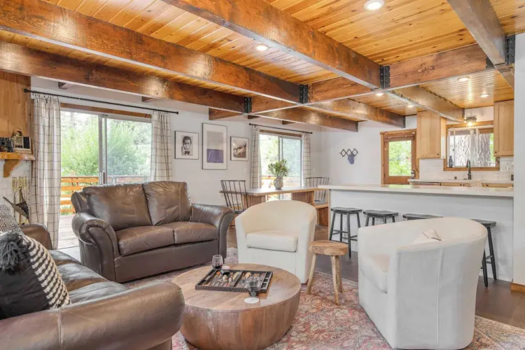 Avalon Pines By Avantstay 5 Mins From Bear Mountain Ski Resort - Big Bear Lake, CA
