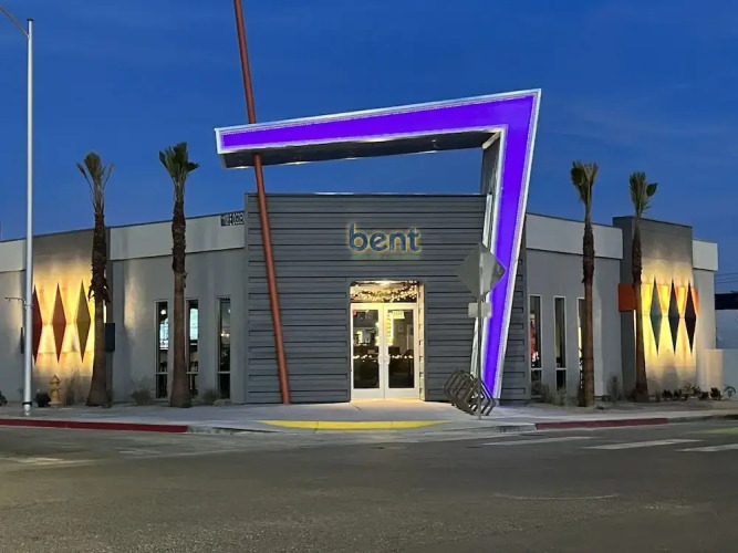 Bent Inn & Pub ? Premier Lgbtq Adults Only Resort - Las Vegas