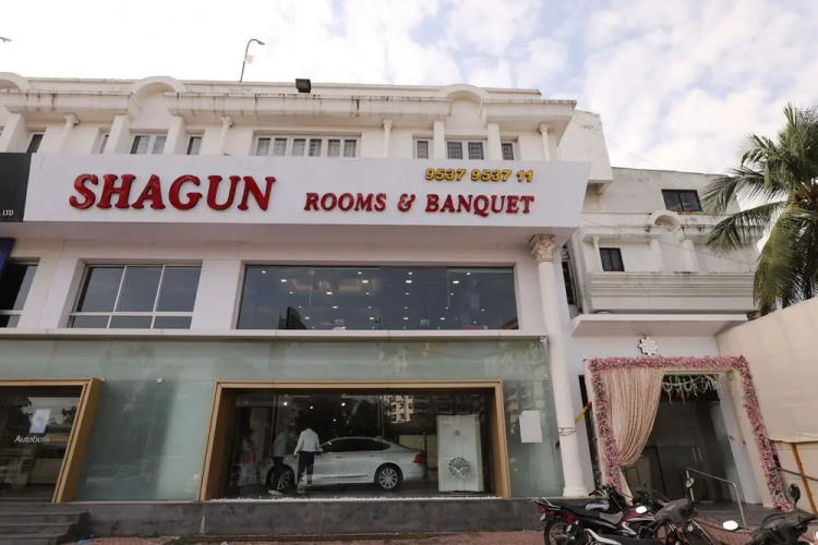 Hotel Shagun Rooms & Banquet Surat - Surat