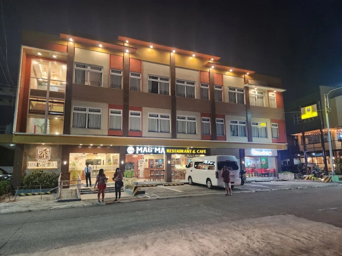 Hotel Herencia 625 - Legazpi City