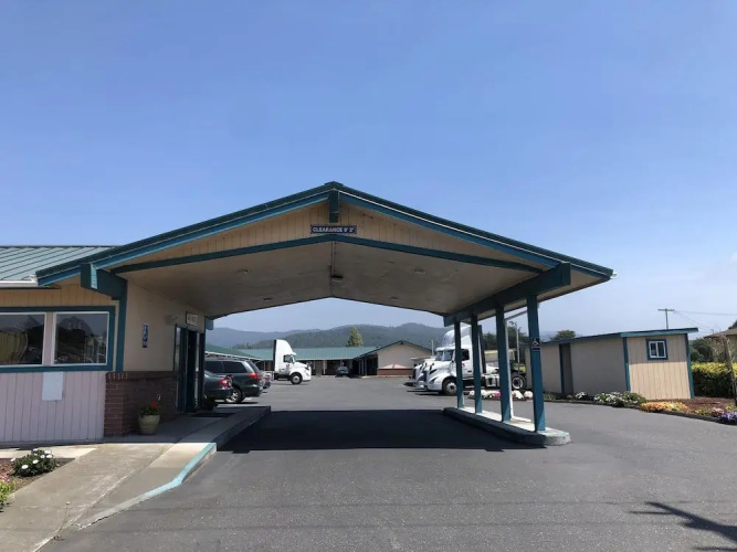 Travel Inn - Fortuna, CA